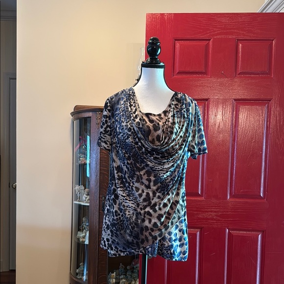 Dress Barn | Tops | Dress Barn Black Ruched Blouse With Short Sleeves ...